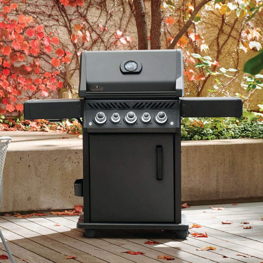 BBQ Napoleon Phantom Rogue SE425 RSIB - 70 500 BTU | Club Piscine Super Fitness