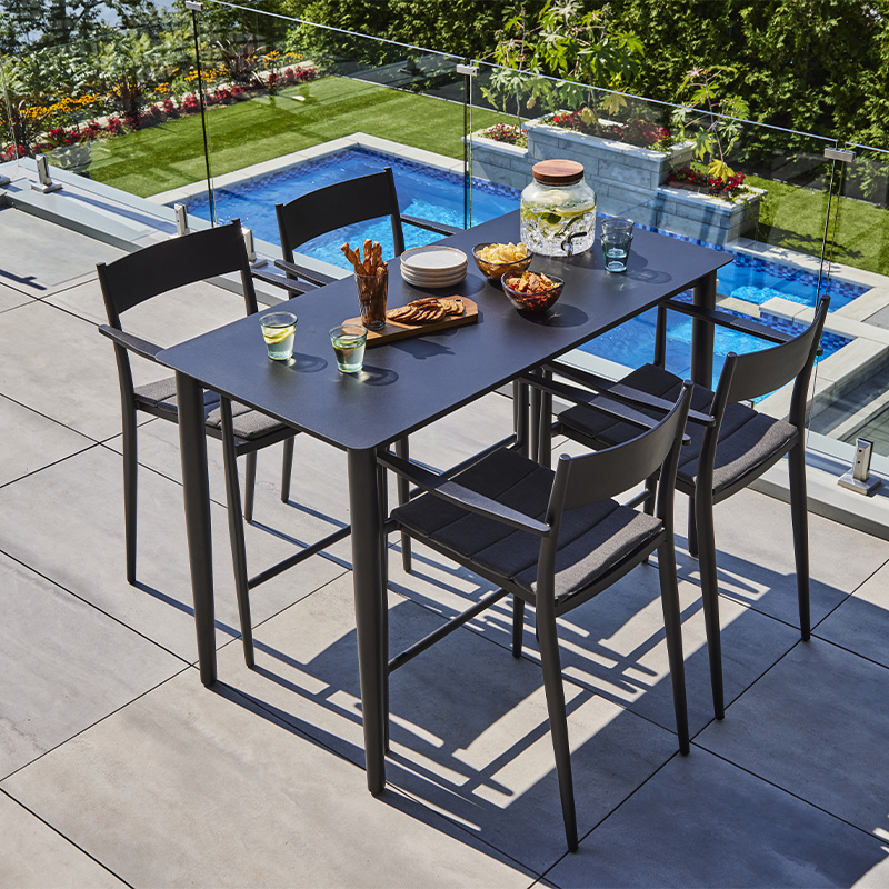 Nostra rectangular bar table - Black | Club Piscine Super Fitness